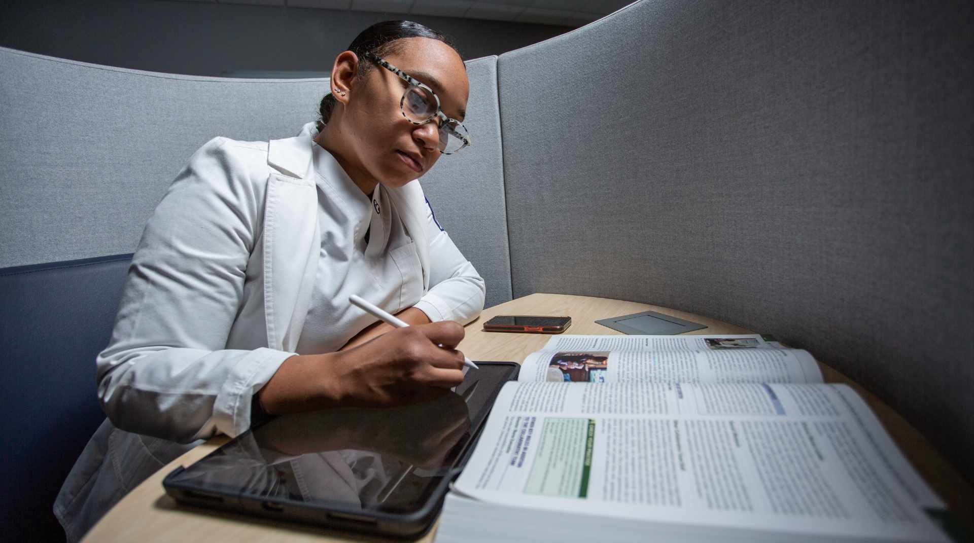 How to Select an RN to BSN Program