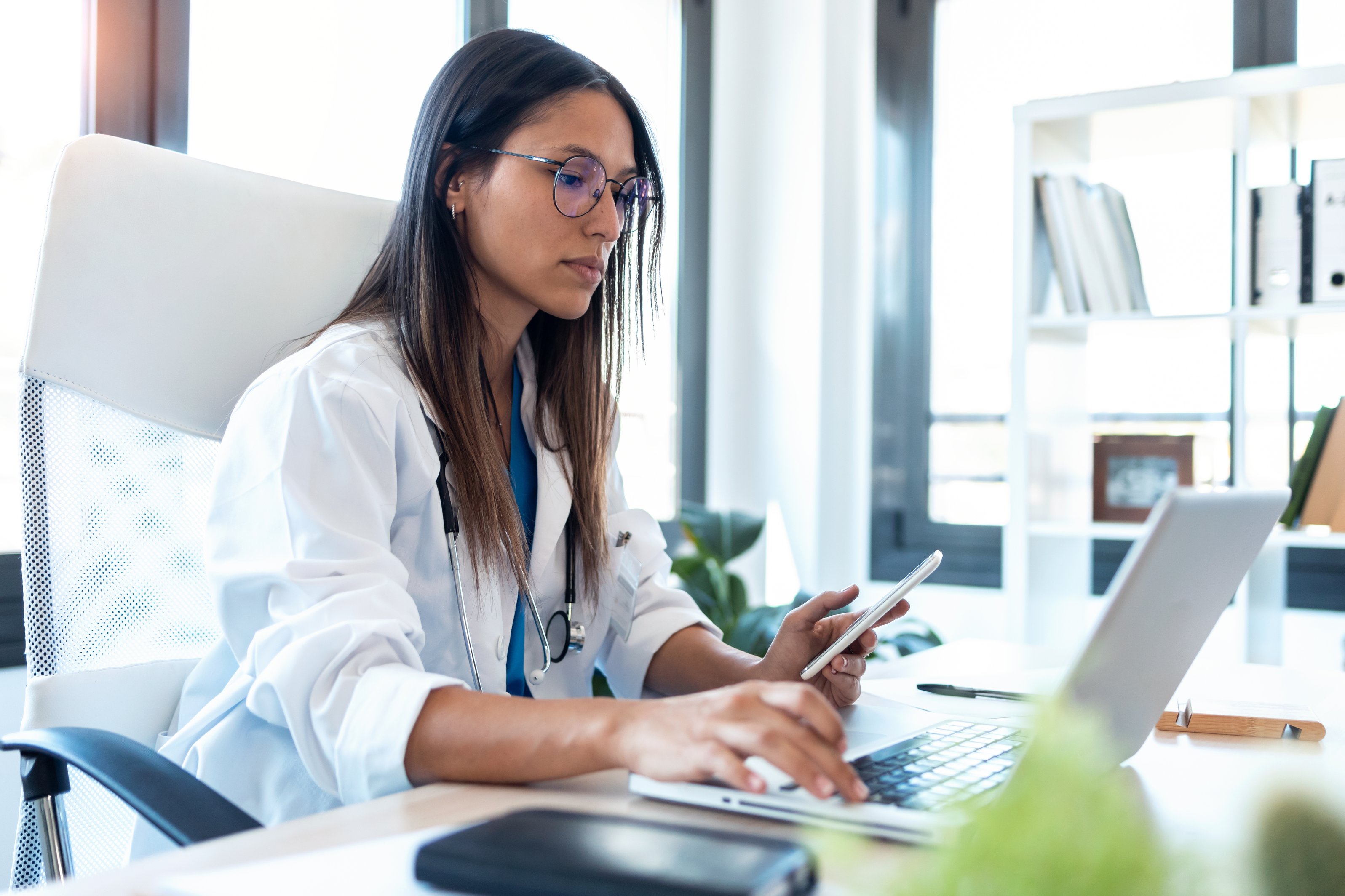 What Is a Nurse Executive (and How to Become One)?