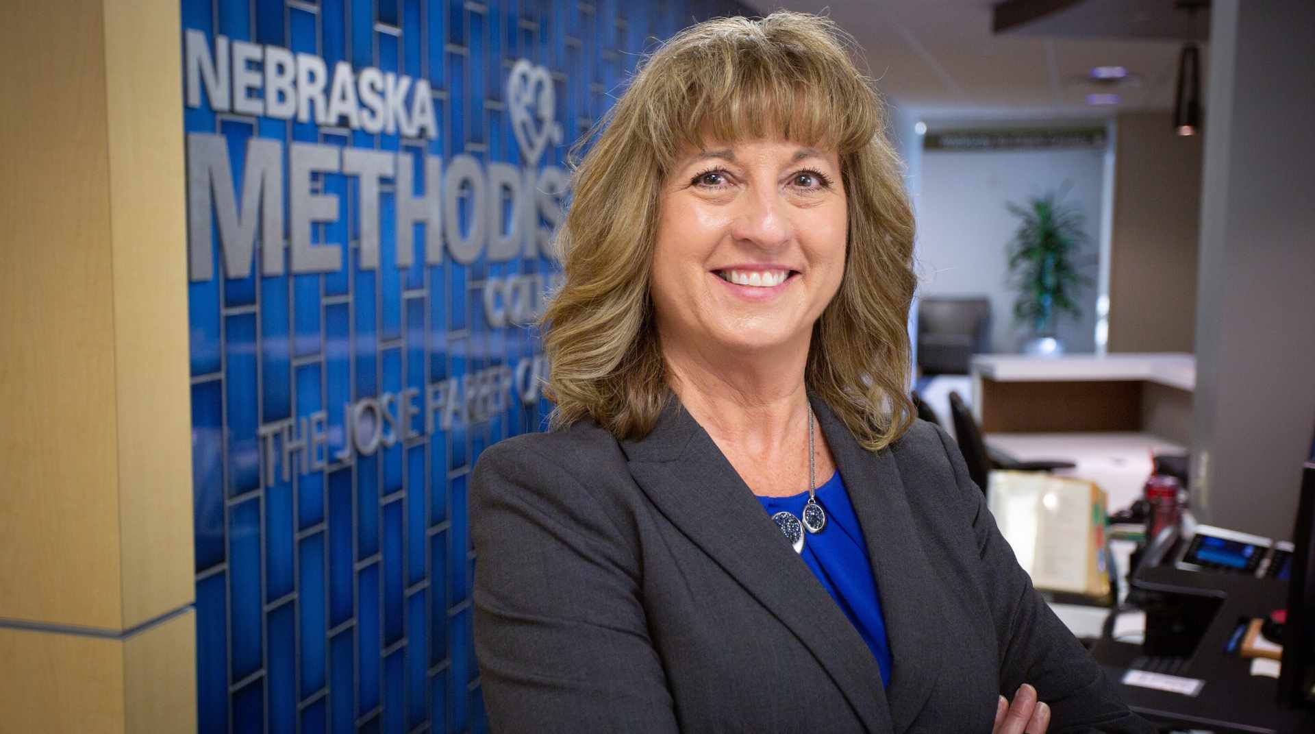 Nebraska Methodist College President Deb Carlson receives Inspire award